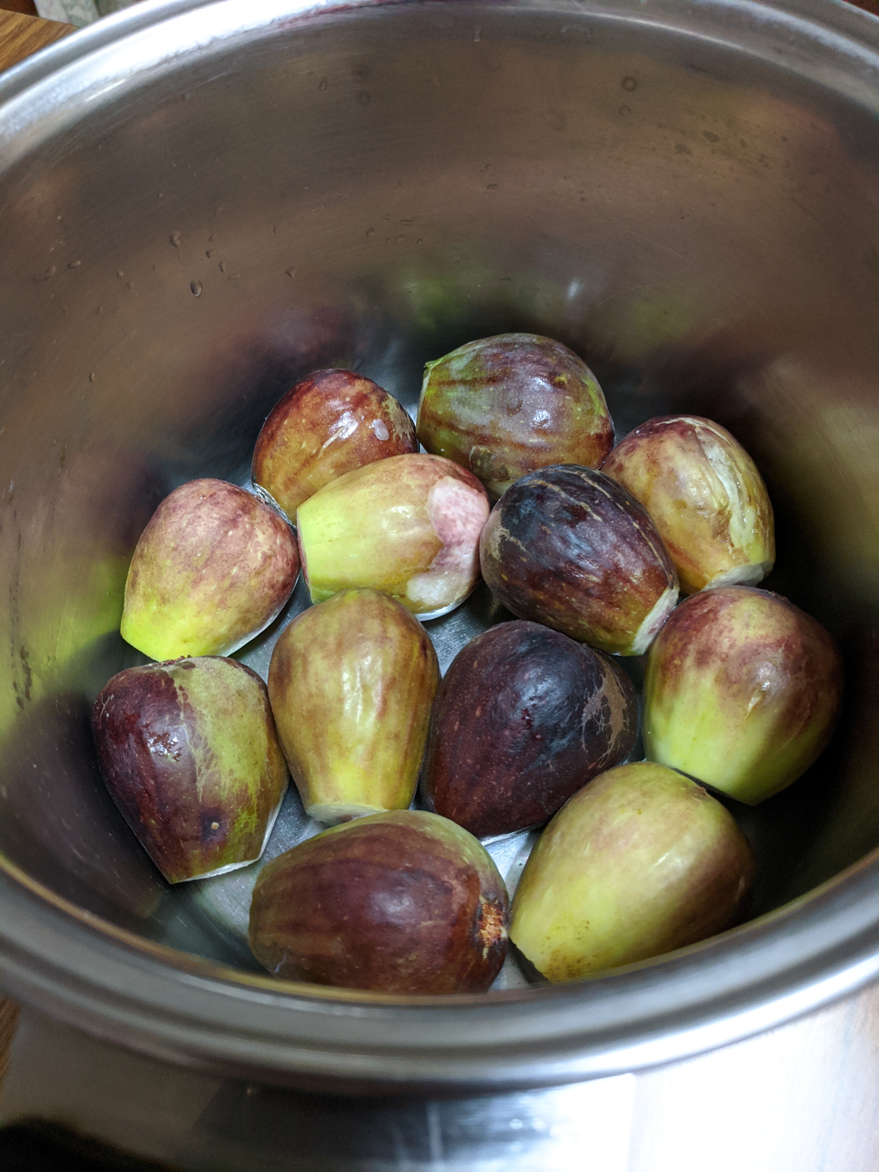 Caramelised Figs with Brandy – The Grantham Gardener